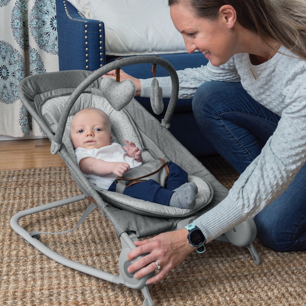 INGENUITY Lehátko Summer™ 2-in-1 Bouncer & Rocker Duo | feedo.cz